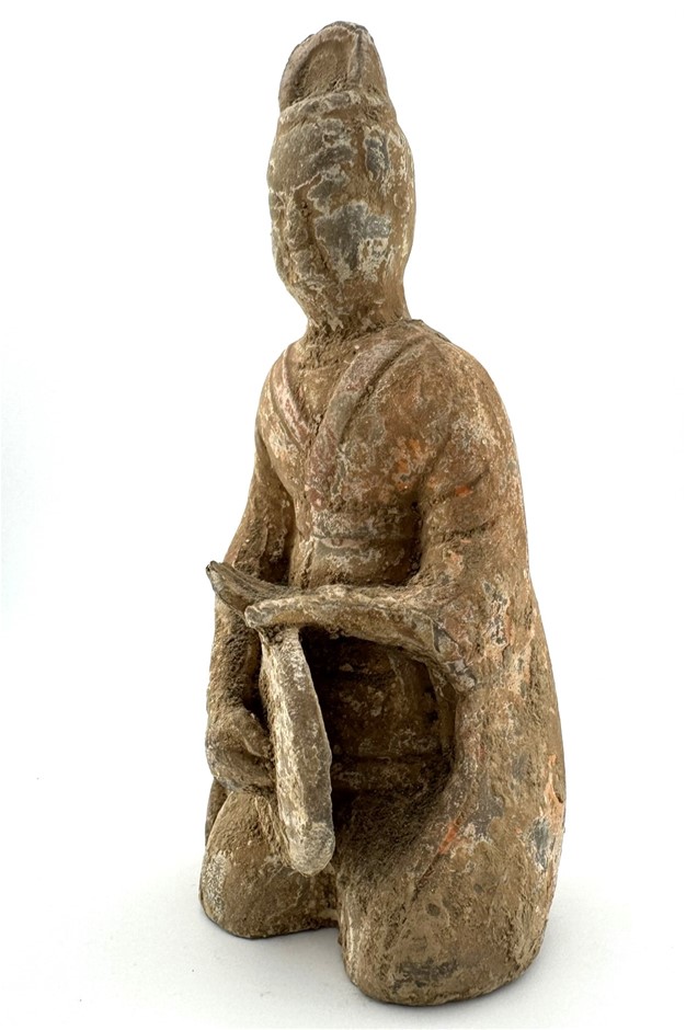 206 BC - 220 AD CHINESE HAN DYNASTY TERRACOTTA SCULPTURE OF A MUSICIAN ...