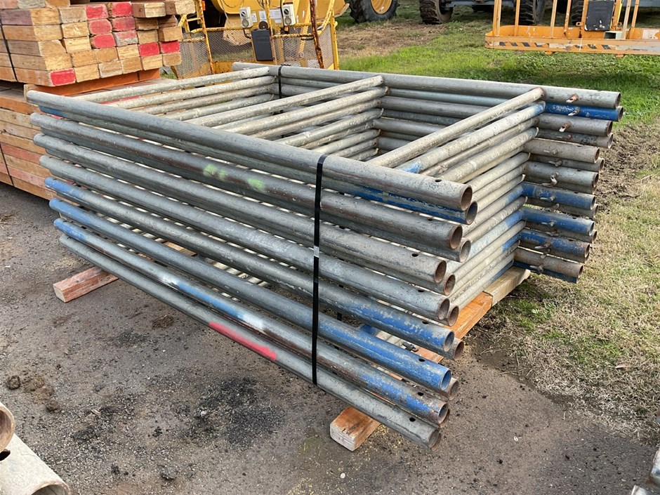 1 x Bundle Of Scaffold Frame Auction (0008-3029509) | Grays Australia