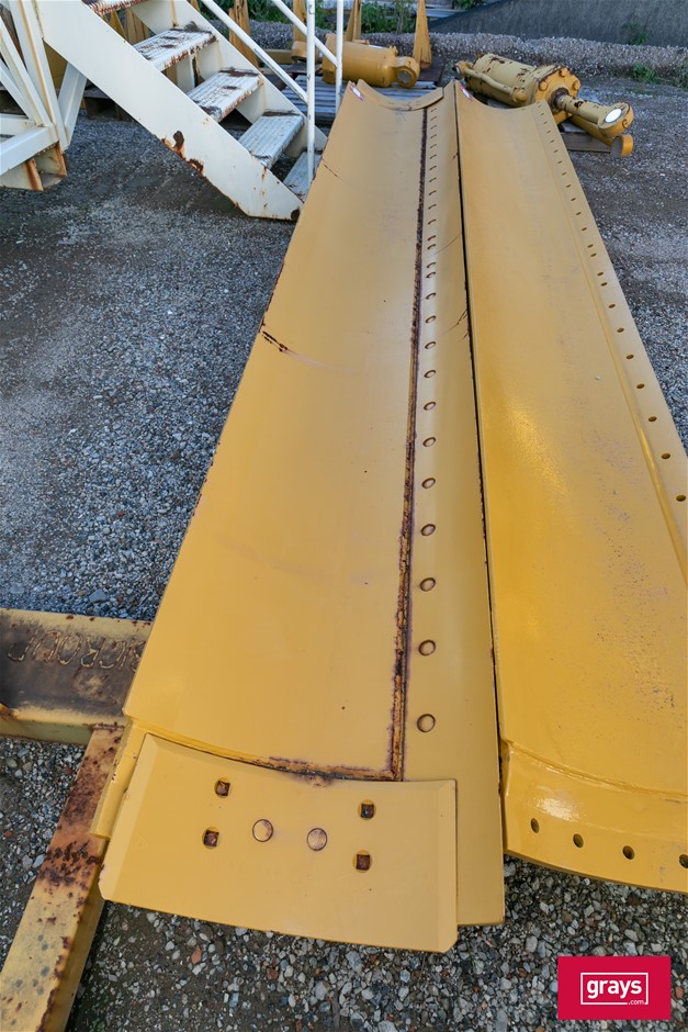 Caterpillar Grader Blade Auction (0065-5056747) | Grays Australia