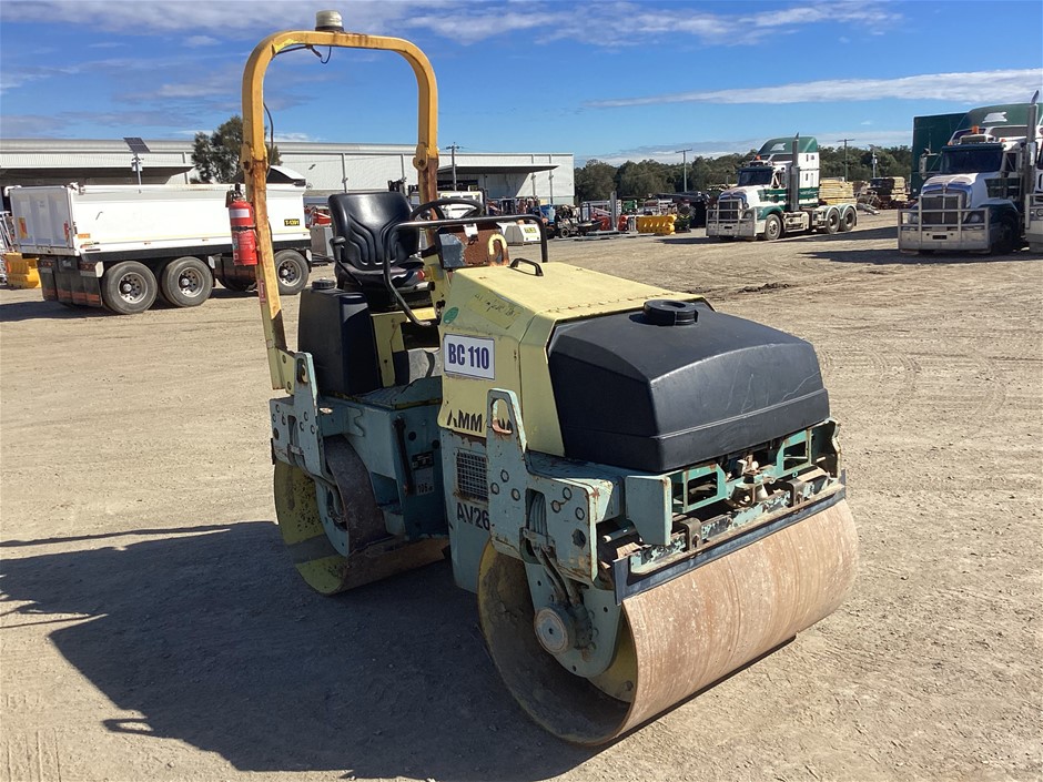 2004 Ammann AV26E Vibratory Articulated Tandem Smooth Drum Roller ...