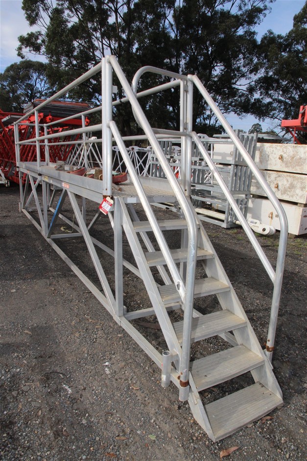Safesmart Mobile Truck Access Platform Auction (0021-5056922) | Grays ...