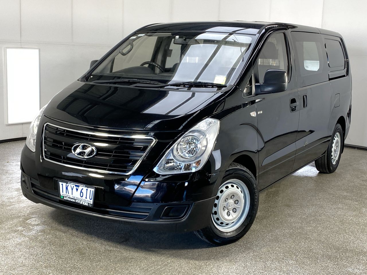 2017 Hyundai iLOAD TQ II Turbo Diesel Automatic Van Auction (0001 ...
