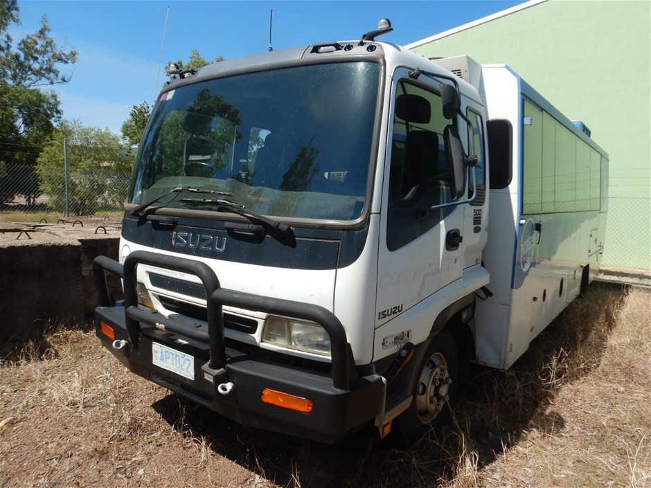 2006 Isuzu 500 4 x 2 Bus Auction (0002-8019190) | Grays Australia