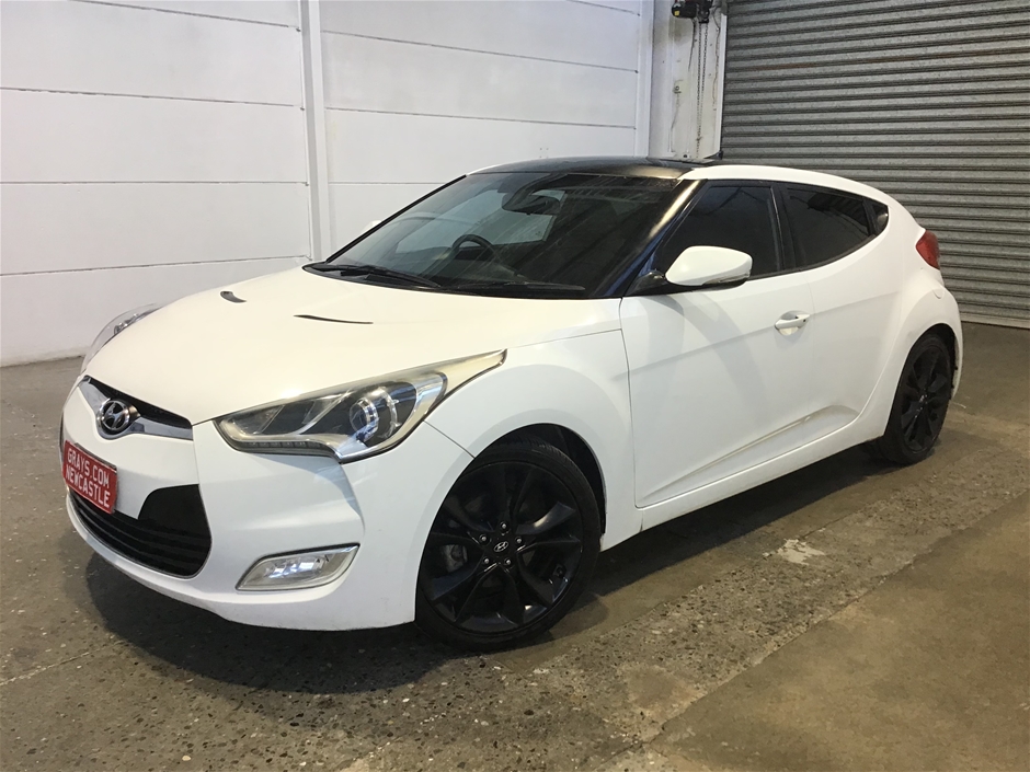 2012 Hyundai Veloster + FS Automatic Coupe Auction (0001-10908259 ...