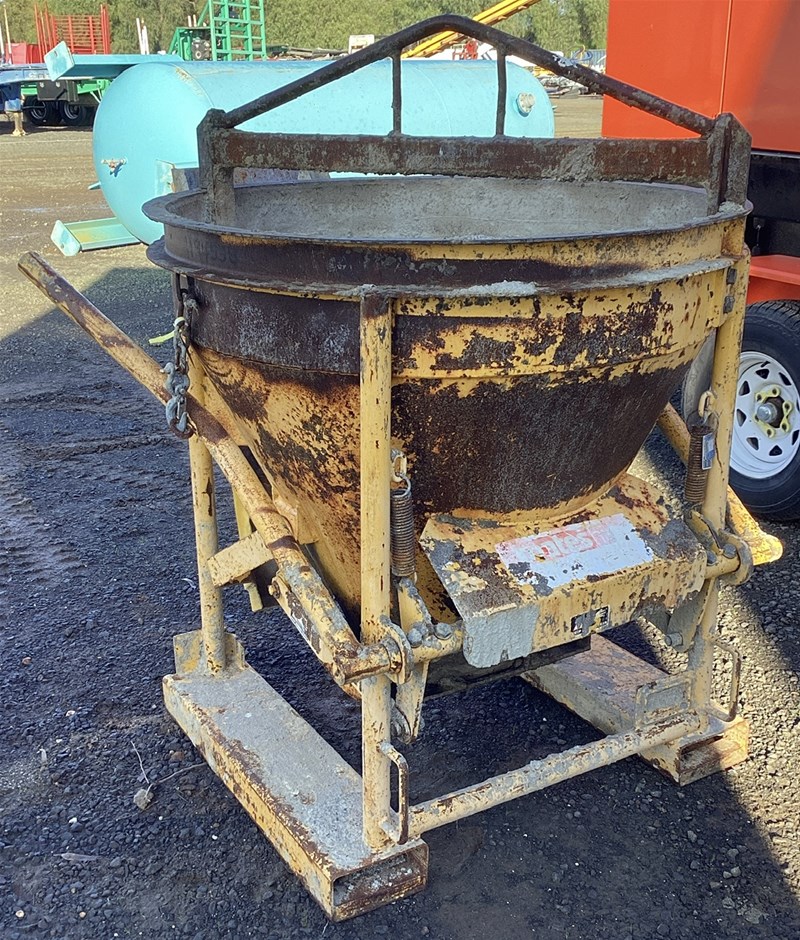 Concrete Placing Skip 0.5m3 Auction (0016-3029547) | Grays Australia