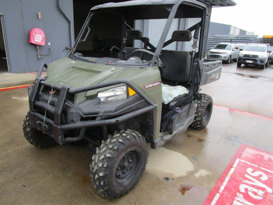No Reserve: Polaris Ranger 2 seater Off Road