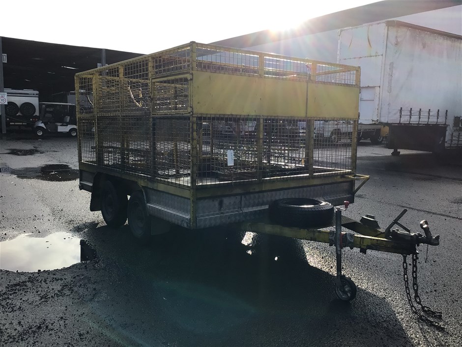 2001 Yellow ATA 10x8 Tandem Box Trailer Auction (0002-5057086) | Grays ...