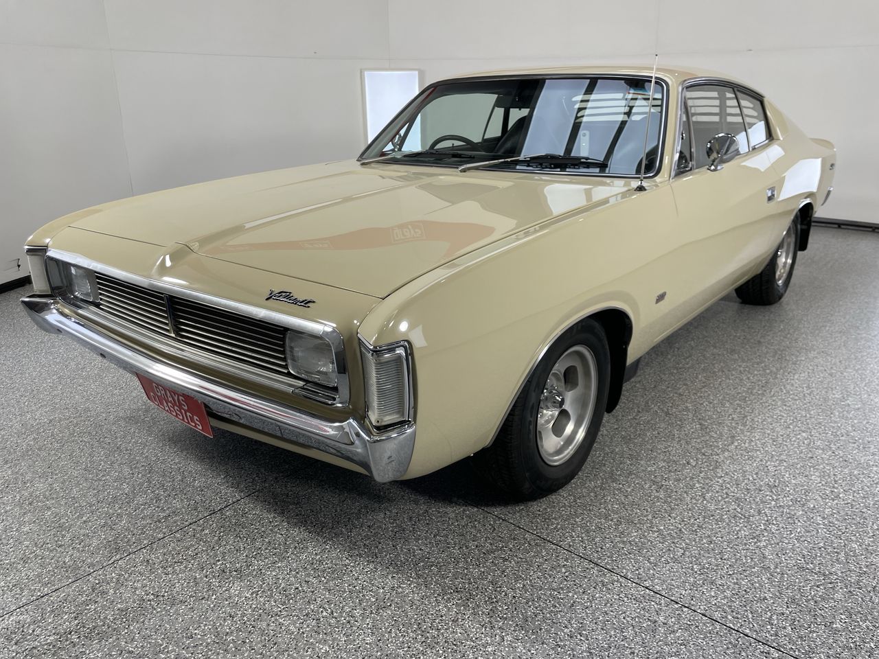 1971 Valiant VH Charger XL (245cid Hemi) Automatic Coupe Auction (0001 ...