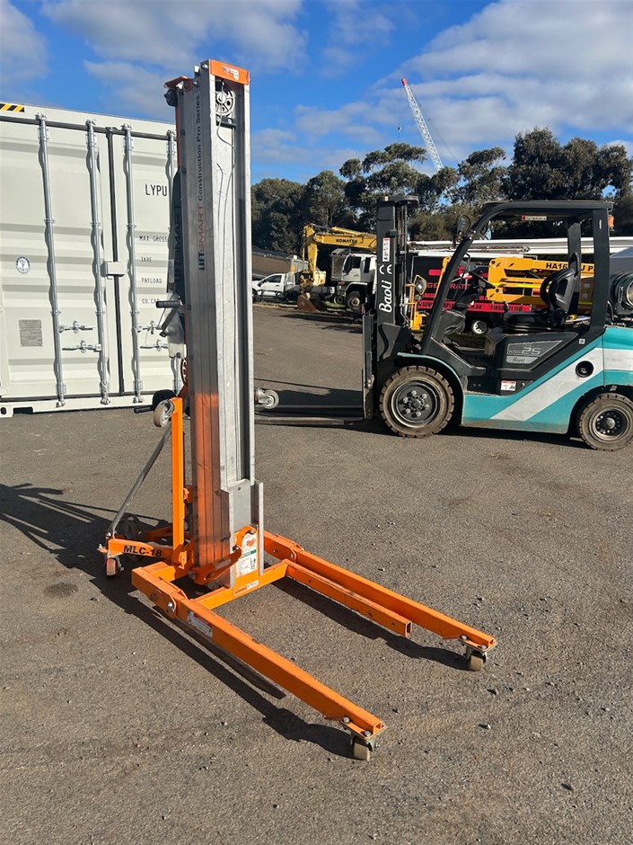 LiftSmart Material Hoist Auction (0048-3029635) | Grays Australia