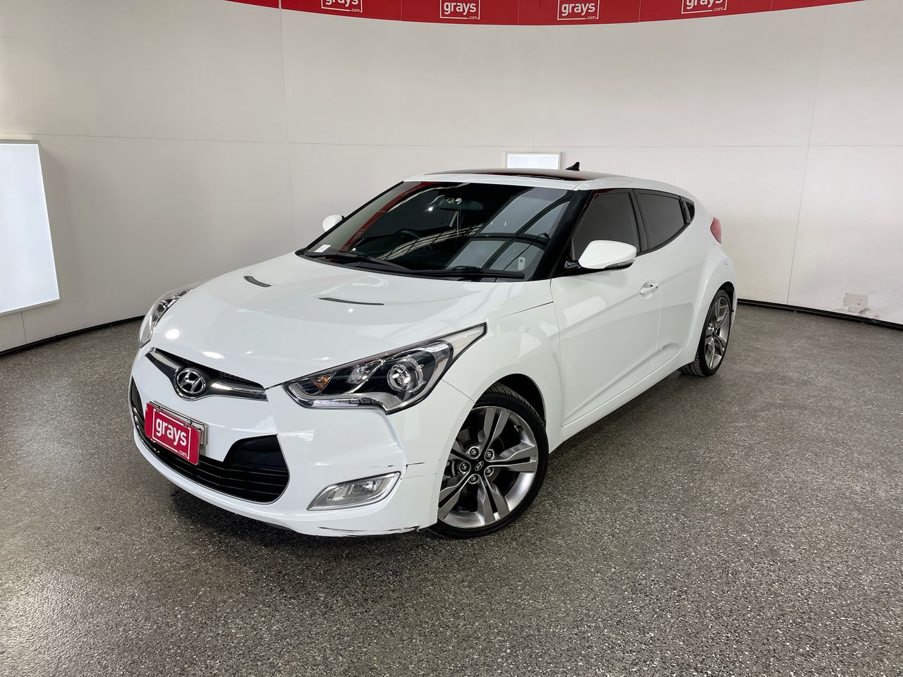 2014 Hyundai Veloster + FS Automatic Coupe Auction (0001-10345368 ...