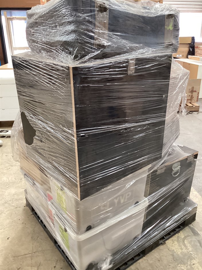 Pallet of Assorted Sundries Auction (0019-3029899) | Grays Australia