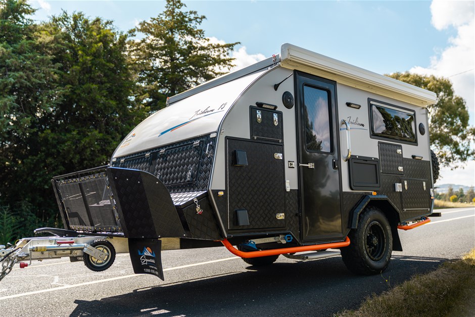 2023 SIGNATURE IRIDIUM 13S CARAVAN- NO RESERVE Auction (0001-9052553 ...