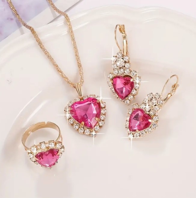 Elegant 18K Yellow Gold plated Pink Simulated Diamond set Auction (0021-2559876) | Grays Australia
