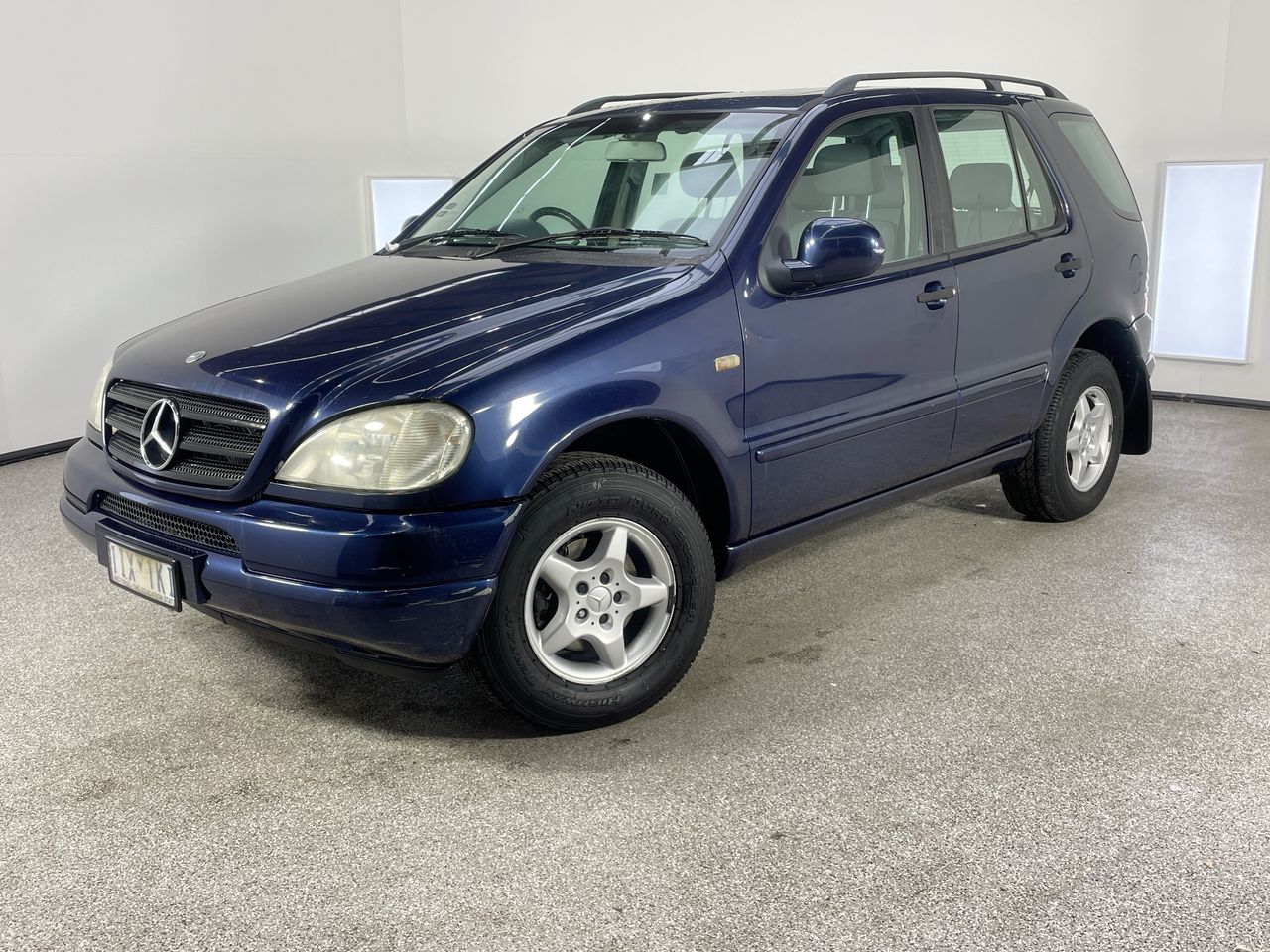 2000 Mercedes Benz ML 320 (4x4) W163 Automatic Wagon Auction (0001 ...