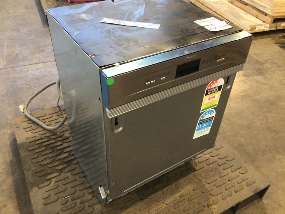 Smeg DWAI6214X2 Semi Integrated Dishwasher Auction (0011-8019036 ...