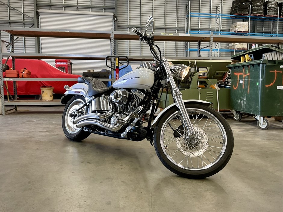 2005 Harley Davidson FXSTDI Softail Deuce Auction (0001-70006787 ...