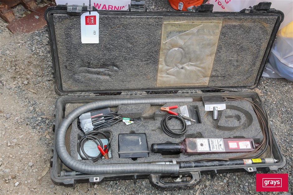 Tinker & Razor Spark Gas Pipe Tester Auction (0177-5057360) | Grays ...