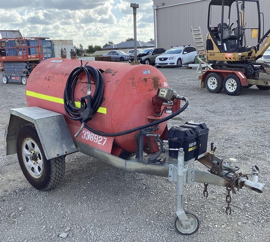 2004 J.FURPHY & SONS 900L Single Fuel Tanker Trailer Auction (0007 ...