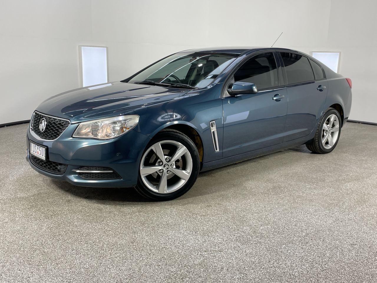 2013 Holden Commodore Evoke VF Automatic Sedan Auction (0001-21033120 ...