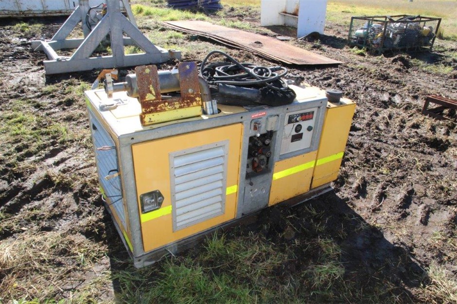 2010 RG CABLE PUSHER 20 kN Hydraulic Power Pack with Drum Stand & De ...