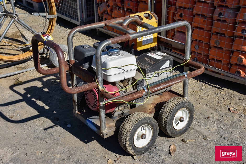 Powerlite PH080 Mobile Generator Auction (0336-5057360) | Grays Australia
