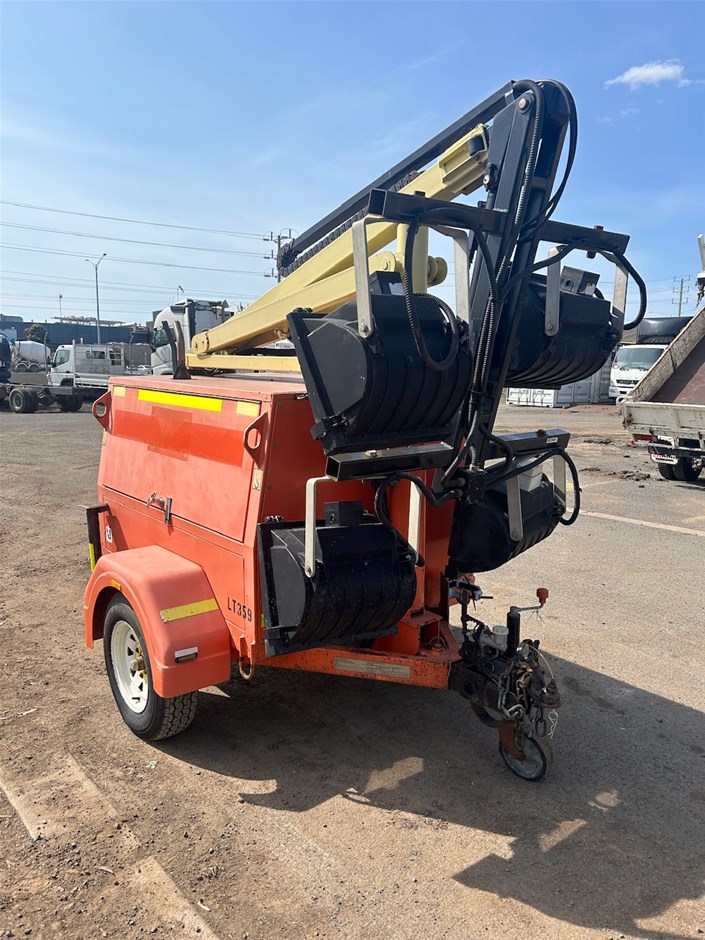 2005 JLG Light Tower Auction (0019-3030343) | Grays Australia