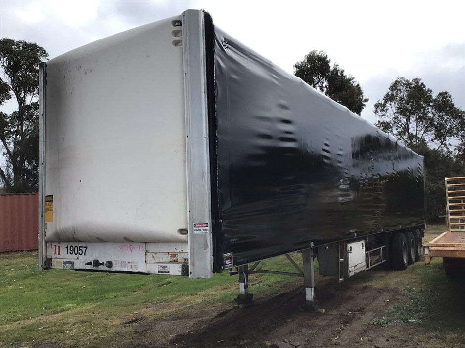 2006 Maxitrans ST3 Triaxle Prairie Trailer Auction (0001-3030326) | Grays Australia