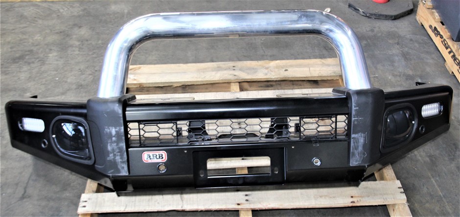 ARB 3940540 Front Steel Bull Bar Auction (0063-5058061) | Grays Australia
