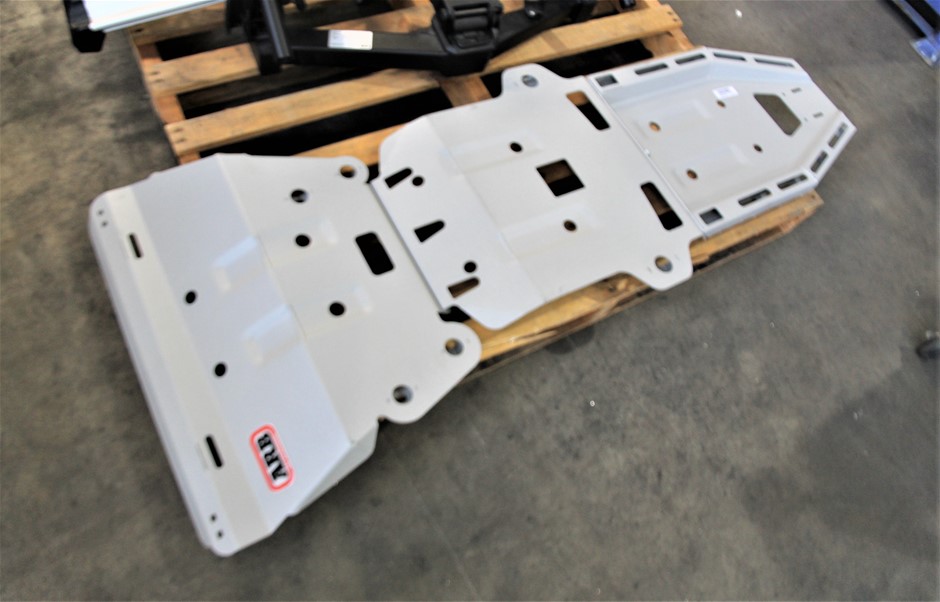 ARB 10017551 3 Piece Steel Belly Plate Auction (0074-5058061) | Grays ...