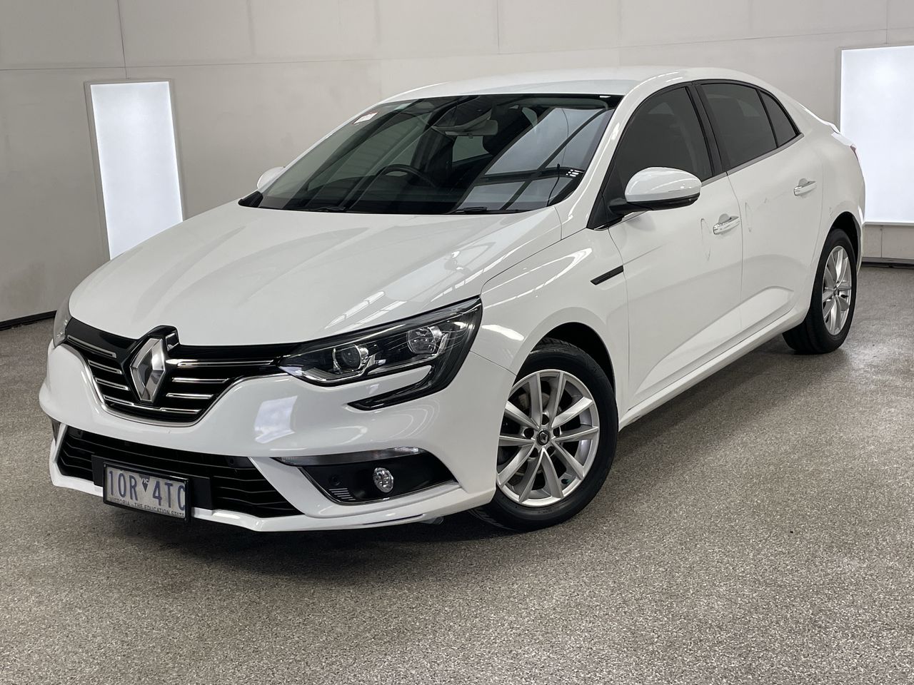 2017 Renault Megane ZEN Automatic Sedan Auction (0001-21036580) | Grays ...
