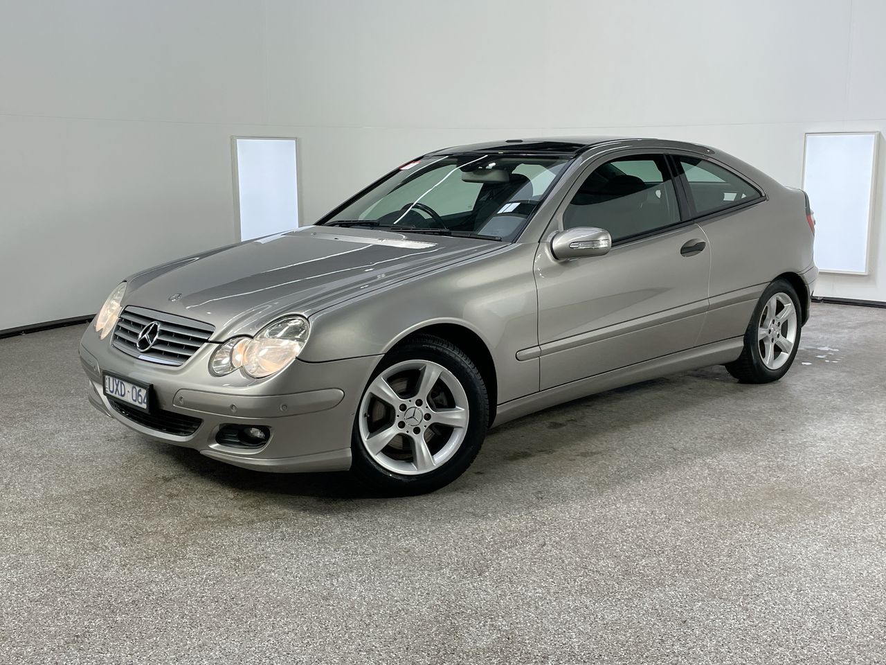 2006 Mercedes Benz C200 K SPORTS COUPE CL203 Automatic Coupe Auction ...