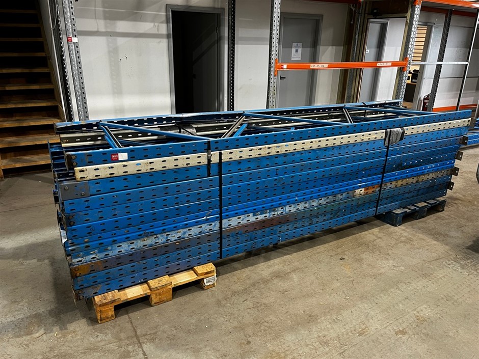 11 x Blue Dexion Pallet Racking Uprights Auction (0004-5058025) | Grays ...