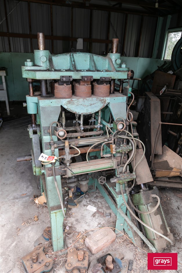 J. Heine 1003AS Pneumatic Multi Head Press Auction (0024-5058040 ...