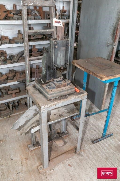 Exacta Manual Foot Press on Steel Stand Auction (0045-5058040) | Grays ...