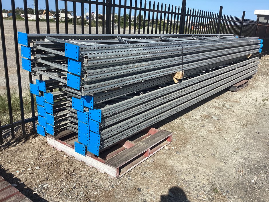 18 upright racks Auction (0590-7054115) | Grays Australia