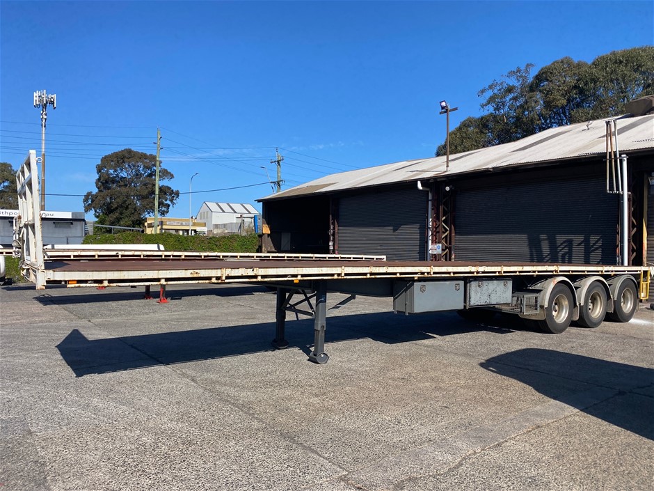 1999 Freightmaster ST3 Tri-Axle Flat Top Trailer Auction (0004-5058145 ...