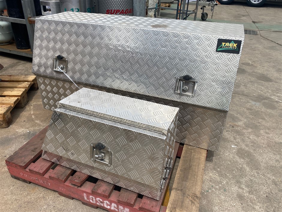 2 x Aluminium Checker Plate Tool Boxes Auction (0097-5058113) | Grays ...