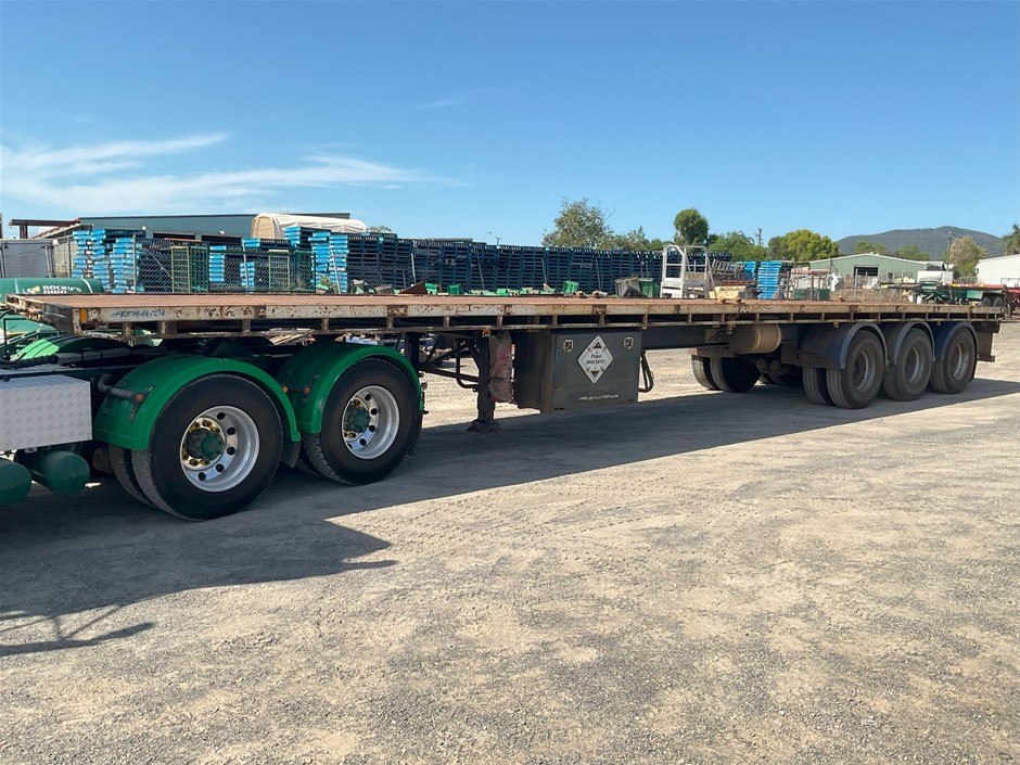 2005 Maxitrans ST3 Triaxle Flat Top Trailer Auction (0011-7054654) | Grays Australia