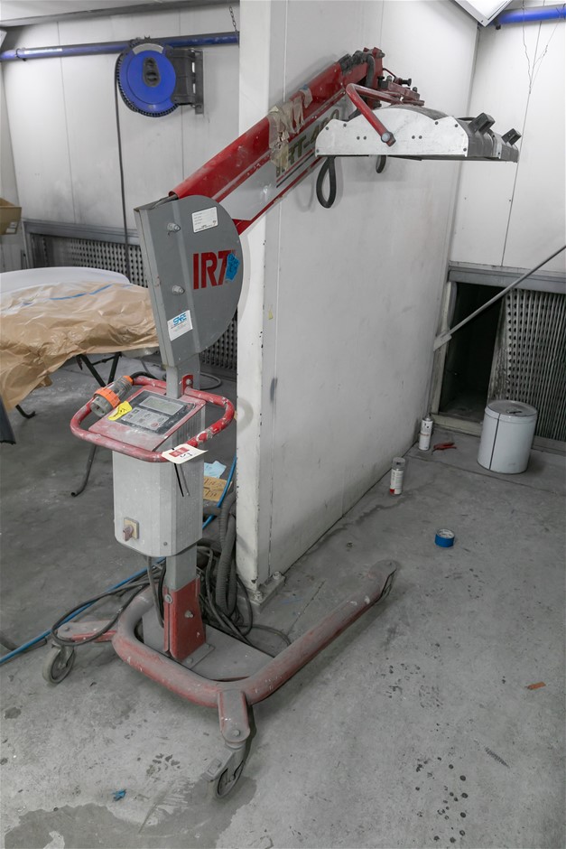 IRT System IRT-400 XLNC Mobile Infrared Heating Lamps Jib Stand Auction ...