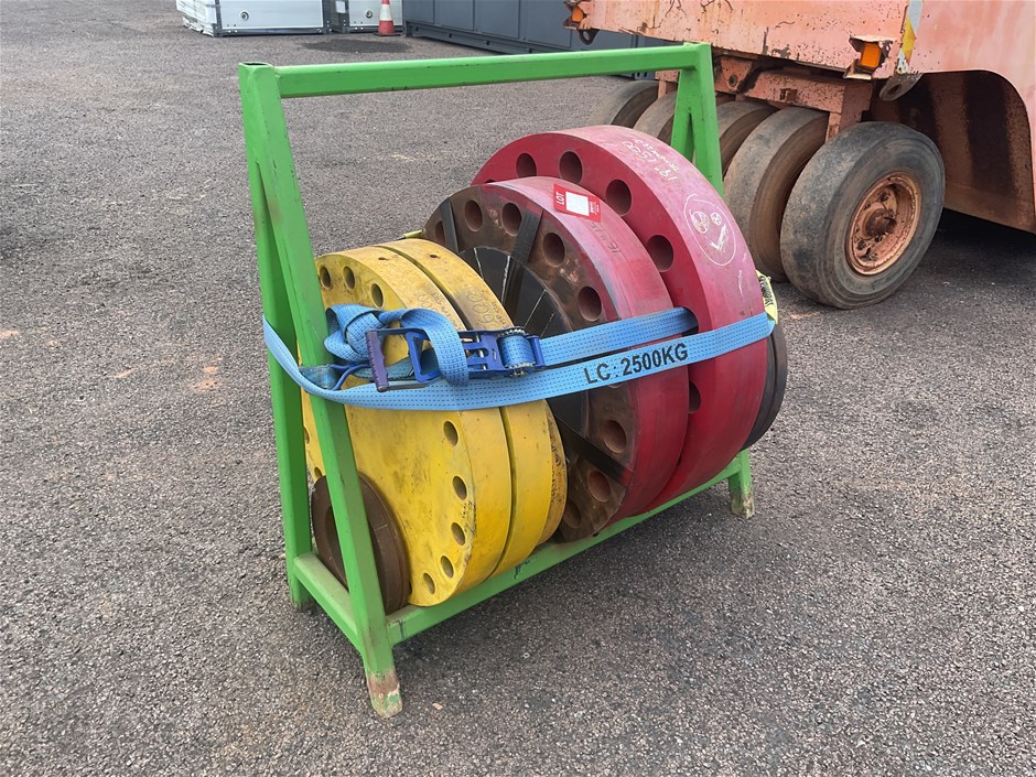 Racking with Assorted Flanges Auction (0061-8019536) | Grays Australia