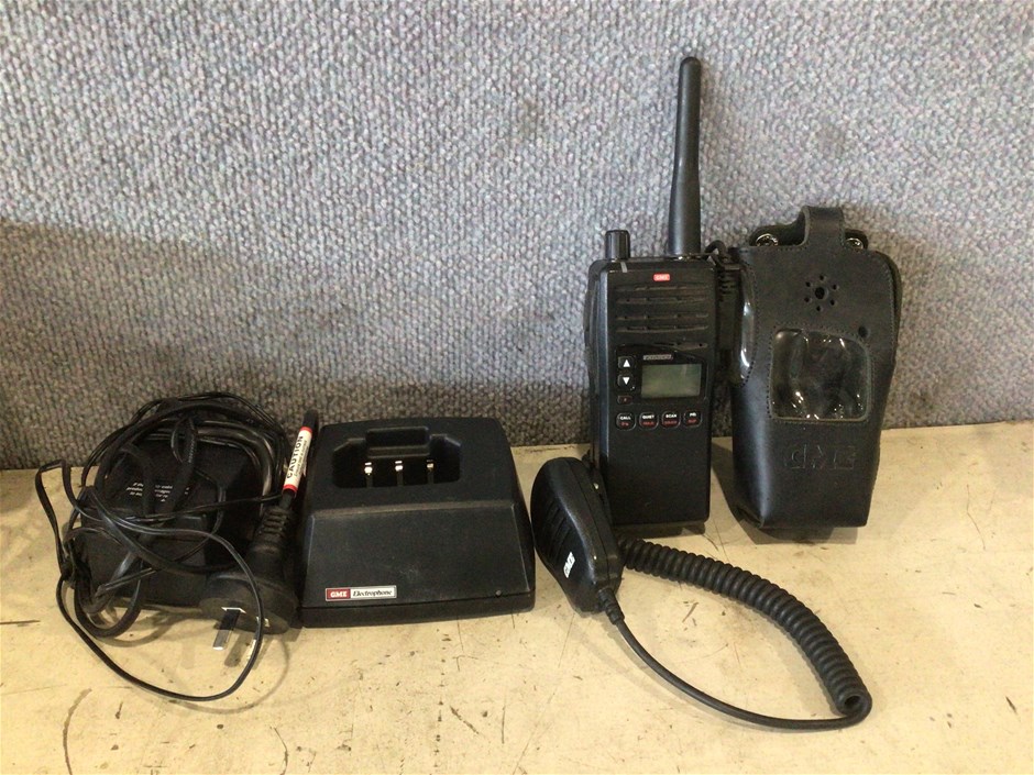 GME TX6200 Hand Held UHF Radios x 9 Auction (0018-8019435) | Grays ...