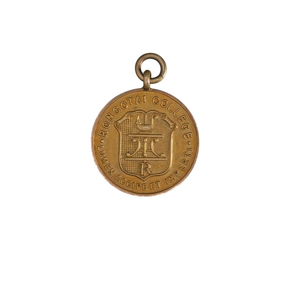 1928 Rongotai College 9Ct Gold Medal insc. 1928 JR.Champ 1st (=) K.N ...