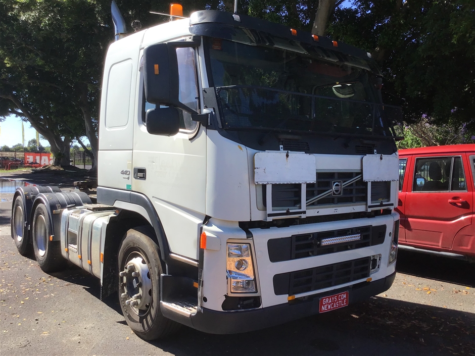 2008 VOLVO 440 EURO. 4 Automatic Cab/chassis