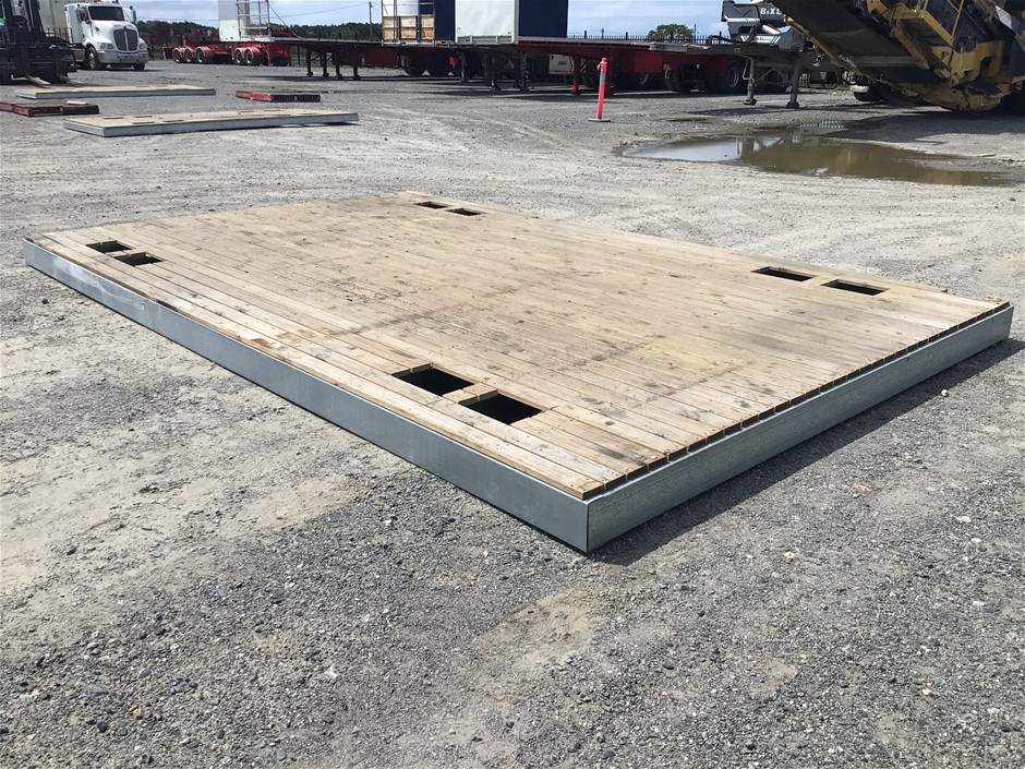 Decking platform Auction (0022-7054855) | Grays Australia