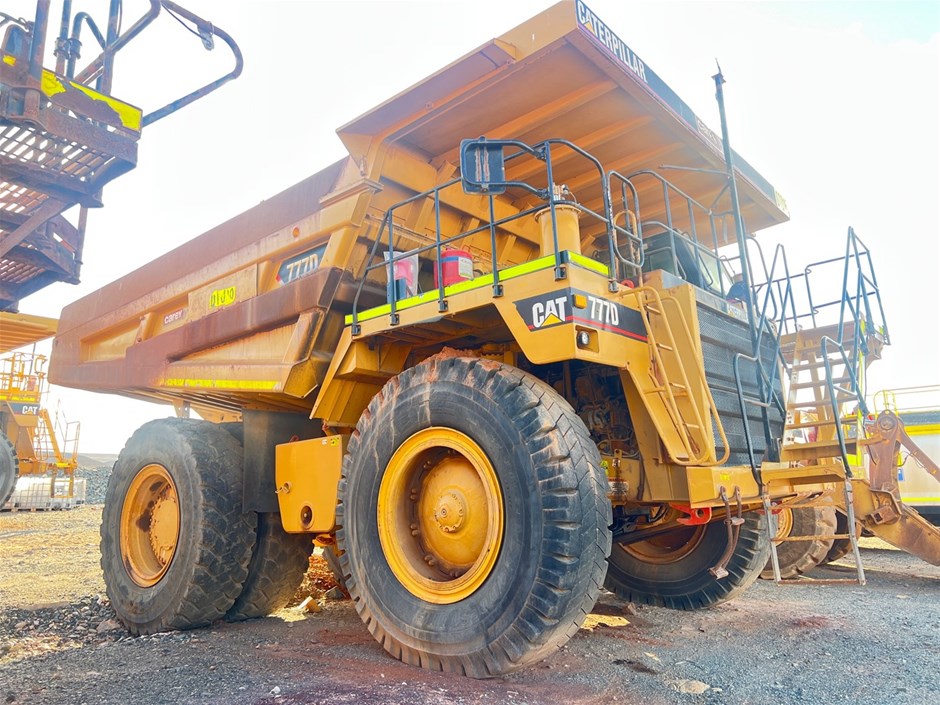 1999 CAT 777D Dump Truck - DT016 Auction (0002-9056995) | Grays Australia