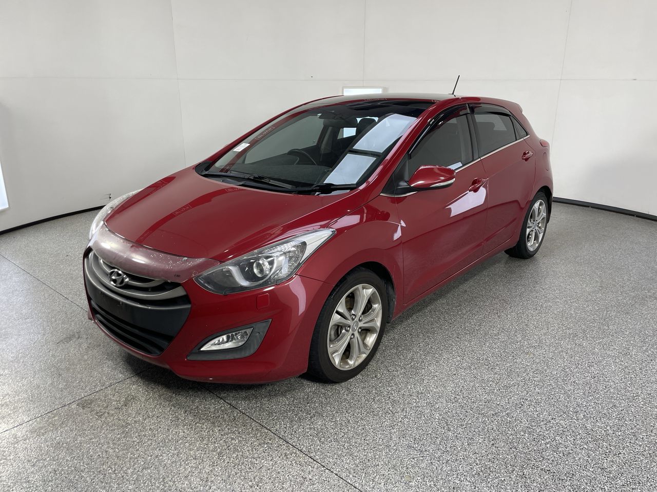 2013 Hyundai i30 Premium GD Turbo Diesel Automatic Hatchback Auction ...