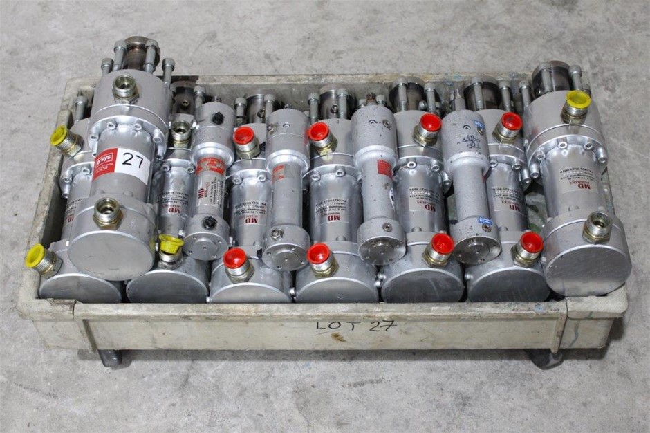 Quantity Of Hydraulic Cylinders Auction (0027-5058606) | Grays Australia