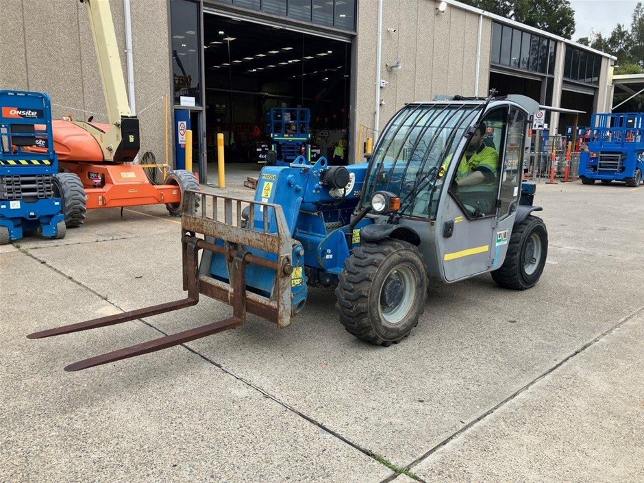 2015 Genie GTH2506 Telehandler - 2.5t (5.79m) - Diesel Auction (0005 ...
