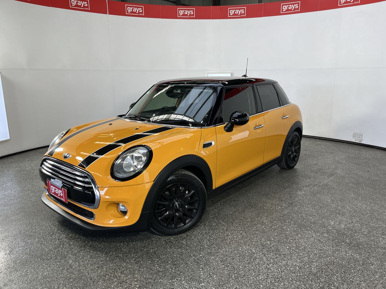 2016 Mini Cooper F55 Automatic Wagon Auction (0001-10600948) | Grays ...