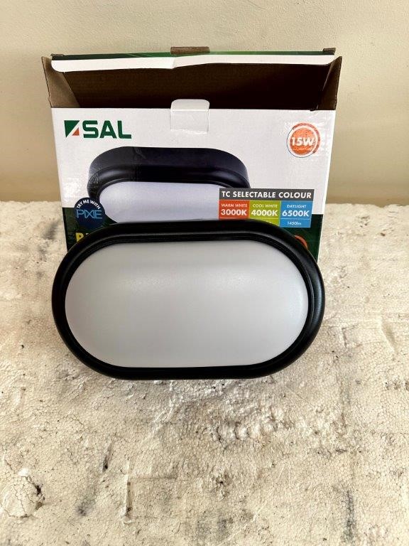 1 x SAL Bunker15 SL7271TC LED Weatherproof 15w Bunker Light Auction (0132-3031509) | Grays Australia